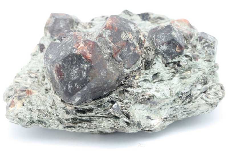 Almandin | Sběratel minerálů