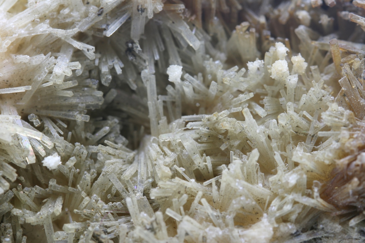 Natrolit | Sběratel minerálů