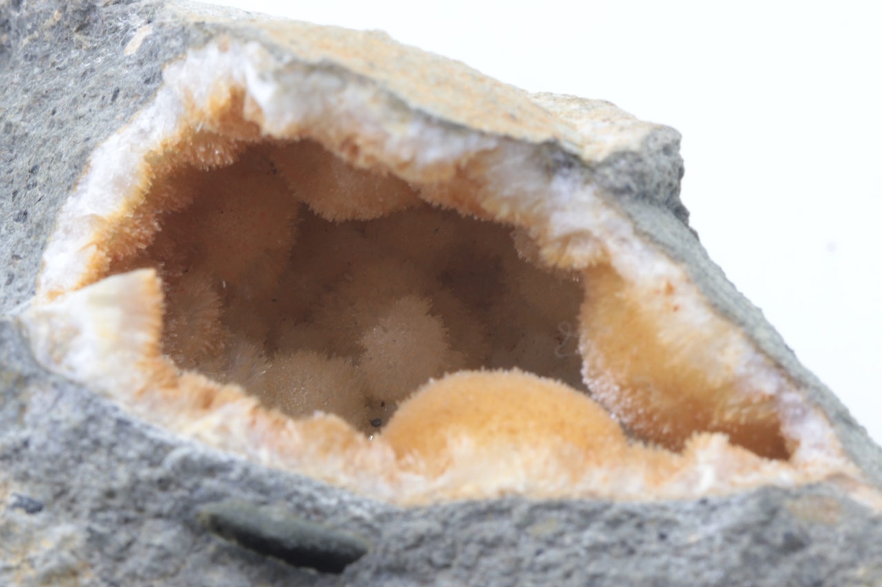 Natrolit | Sběratel minerálů